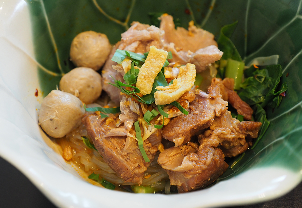 ก๋วยเตี๋ยวเรือ เสือร้องไห้ อยุธยา - Juth.Net